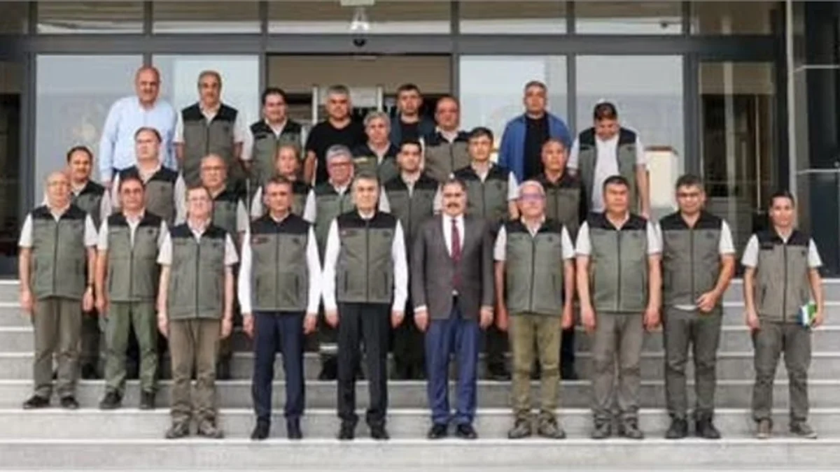 VALİ TOROS, ORMAN BÖLGE MÜDÜRLÜĞÜNÜ ZİYARET ETTİ | Mersin Haber ...