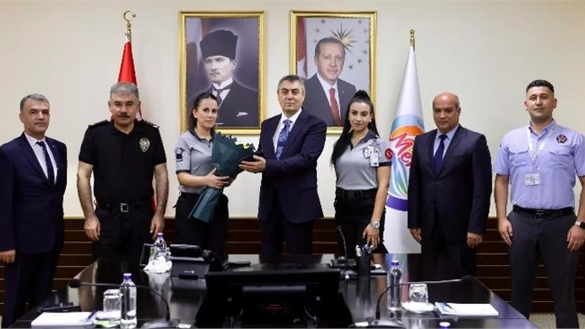 VALİ TOROS, ‘ÖZEL GÜVENLİK HAFTASI’ KAPSAMINDA İL EMNİYET MÜDÜRÜ KAMİL ...