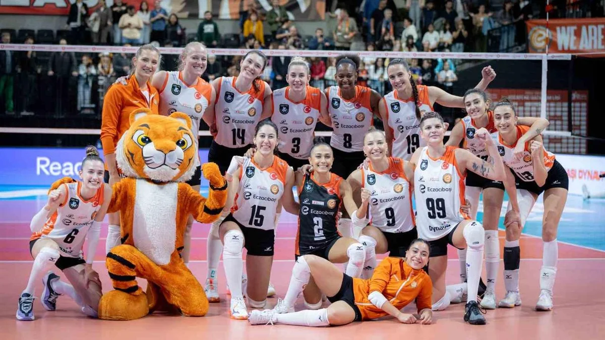 İstanbul'da Eczacıbaşı Dynavit, Aras Kargo'yu 3-0'lık sonuçla mağlup ...
