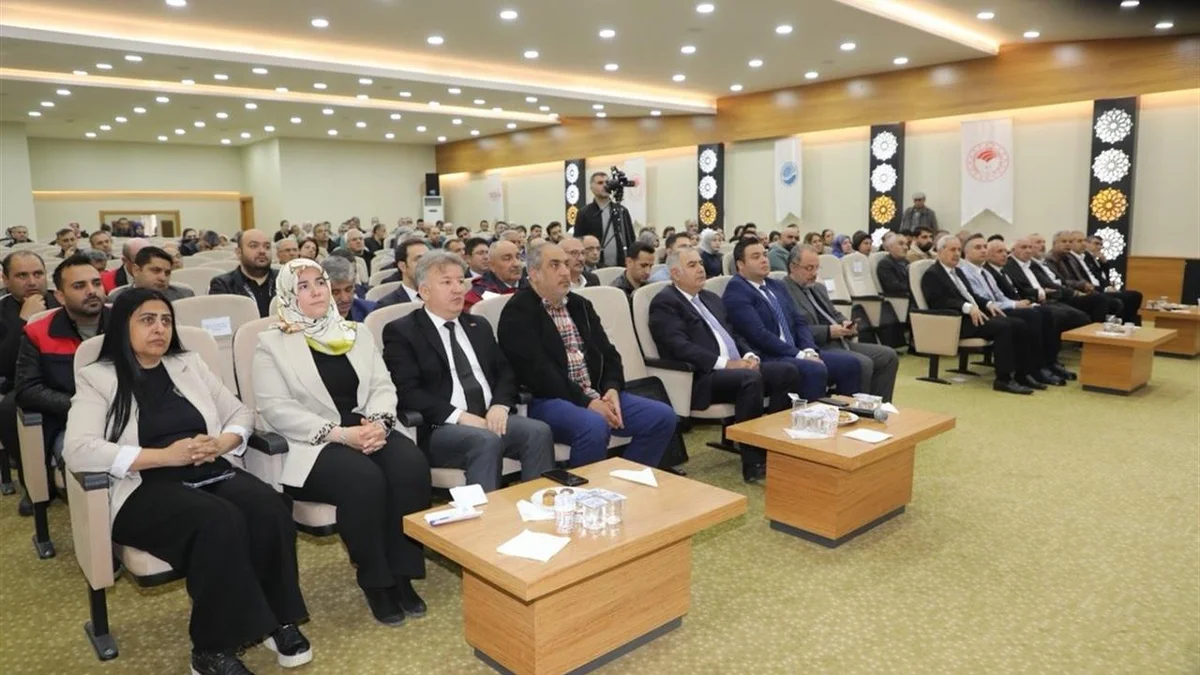Elazığ'da B-Reçete Sistemi İçin Eğitim ve Bilgilendirme Toplantısı ...