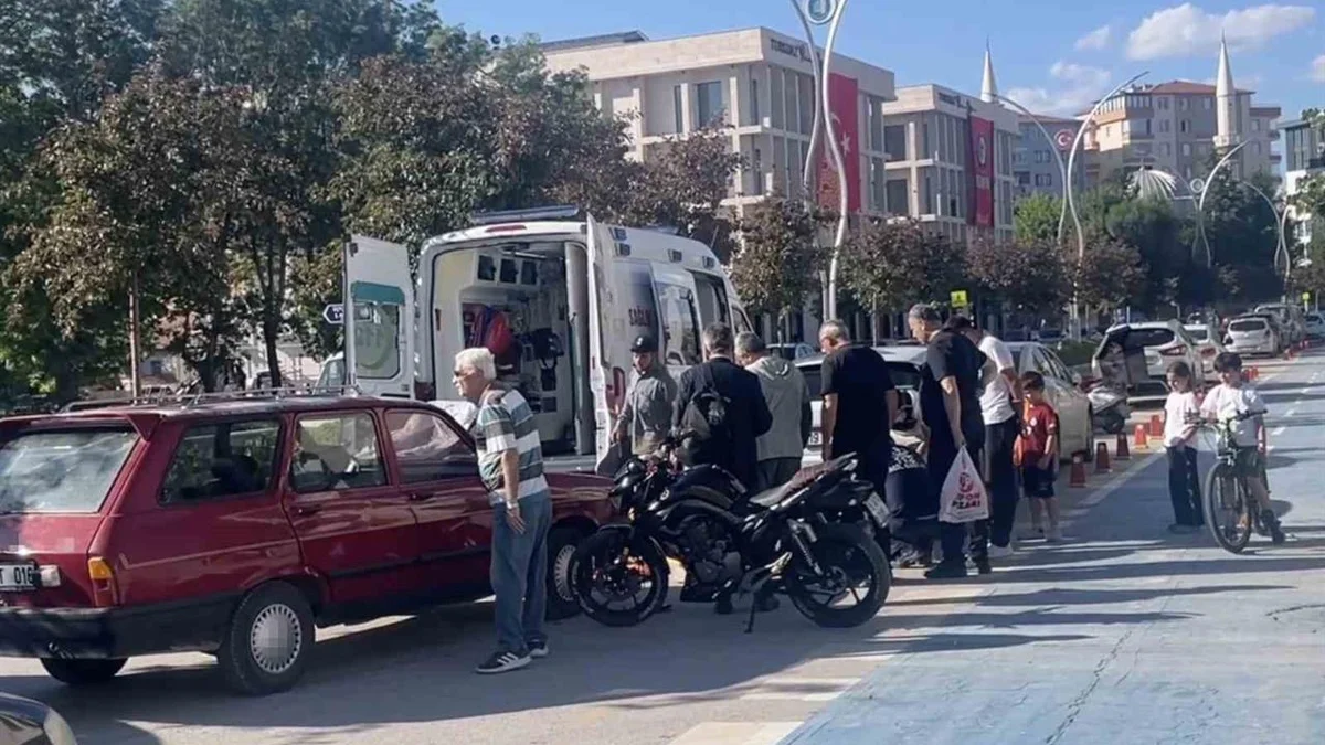 Çorum Merkez'de Otomobil ile Motosikletin Çarpışması Sonucu 1 Kişi ...