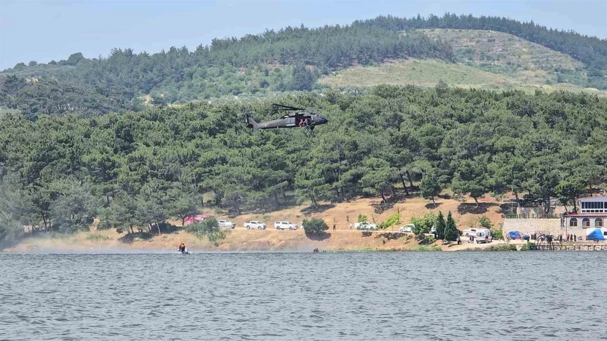 Manisa Soma'da Jandarma ve AFAD'ın Düzenlediği Suda Arama Kurtarma ...