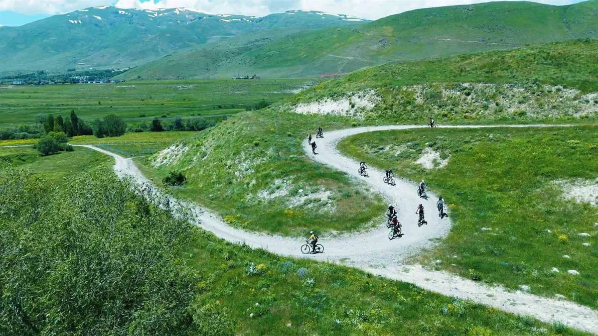 Erzurum Palandöken'de ''Demir Atlılar'' Her Hafta Yeni Rotalara Pedal ...